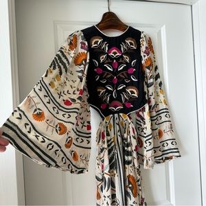 FARM Rio | Dresses | Farm Rio Sand Palms Paradise Embroidered Cut Out ...